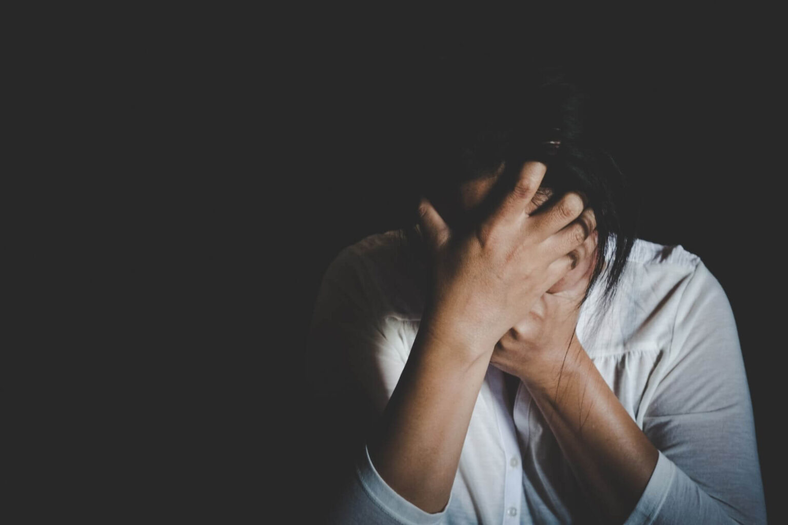 5 Ways to identify if you are suffering from emotional trauma | Camino ...